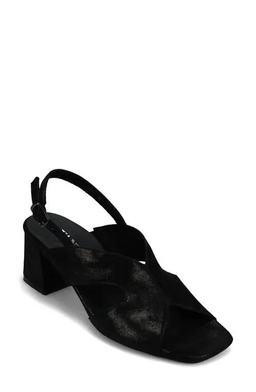 Vaneli Daffy Slingback Sandal - Black
