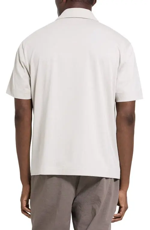 Theory Relaxed Short Sleeve Button-up Shirt - Silver Cloud - Uqa