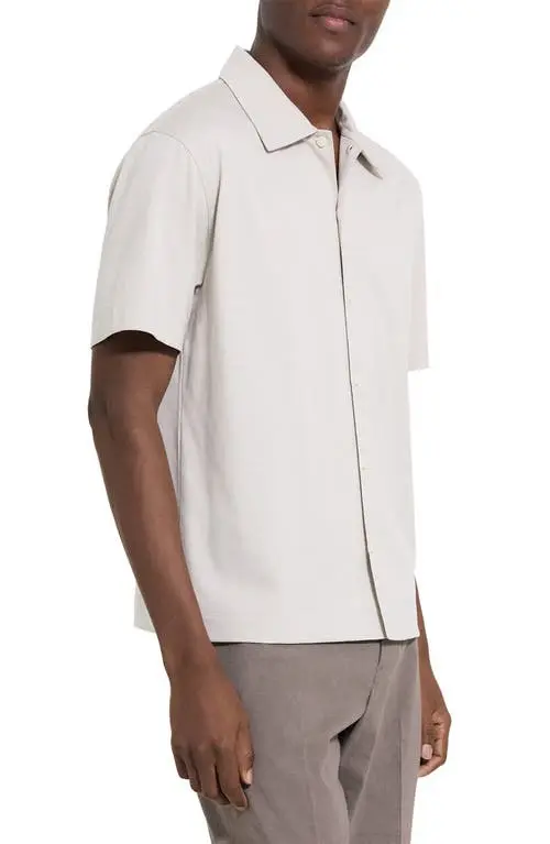 Theory Relaxed Short Sleeve Button-up Shirt - Silver Cloud - Uqa