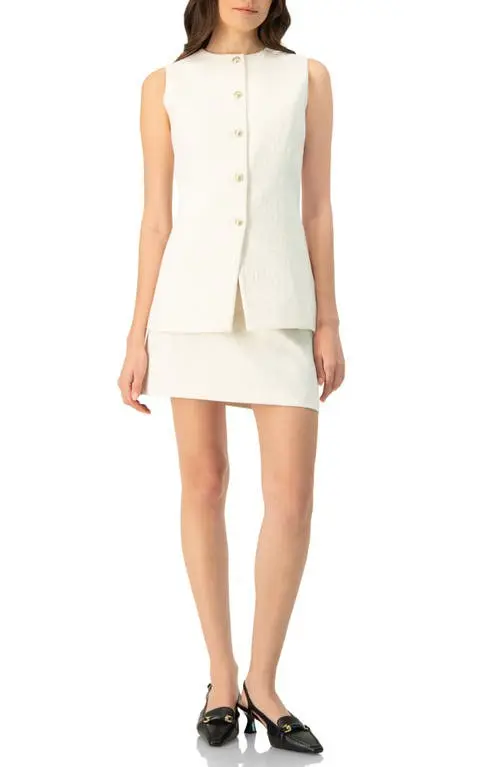 IVONNE Tailored Vest With Front Buttons - Ivory