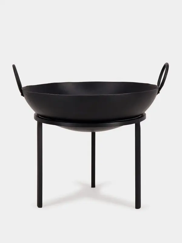 HOUSE DOCTOR Iron Fire Pit - Black