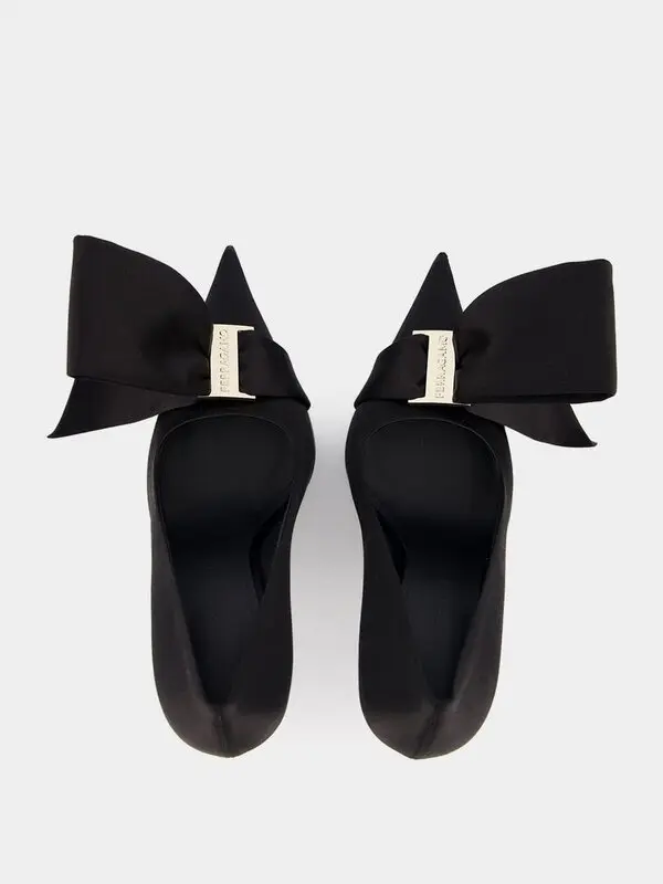 FERRAGAMO Erica Bow-detailed Satin Pumps
