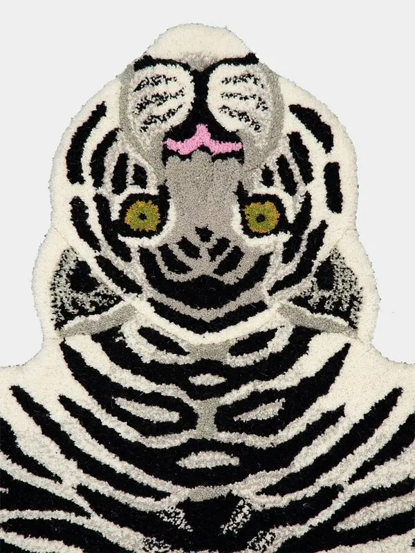 DOING GOODS Large Snowy Tiger Wool Rug