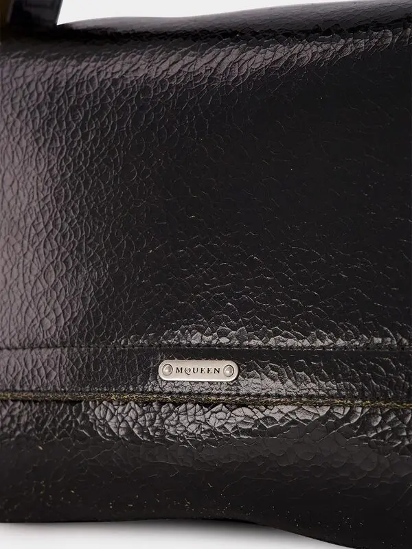 Alexander McQueen Cracked Leather Slouch Bag - Black
