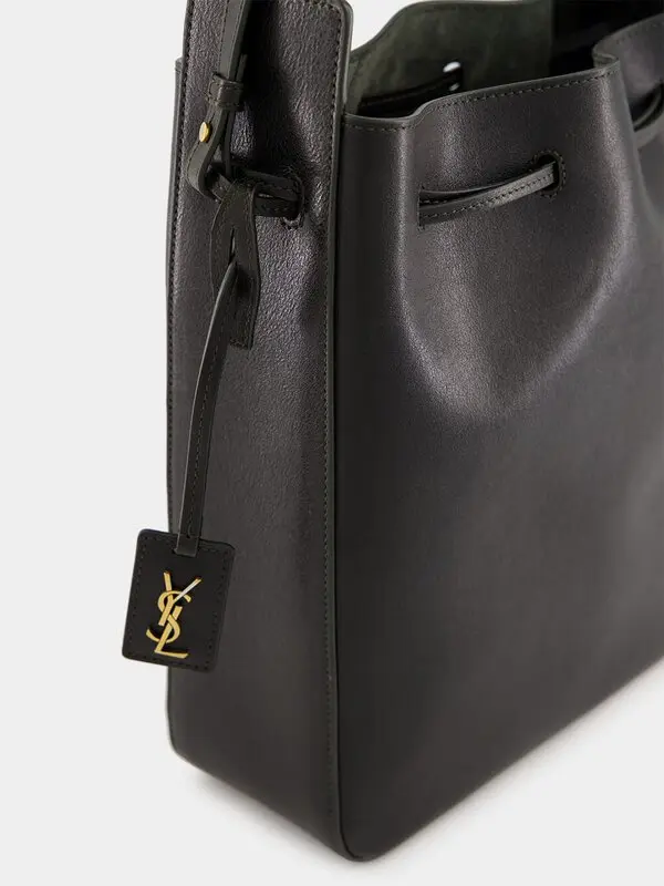 Saint Laurent Leather Large Bucket Bag With Cassandre Charm - Black
