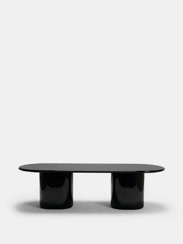HOUSE OF CAPRICORN Amendoeira Dining Table - Black