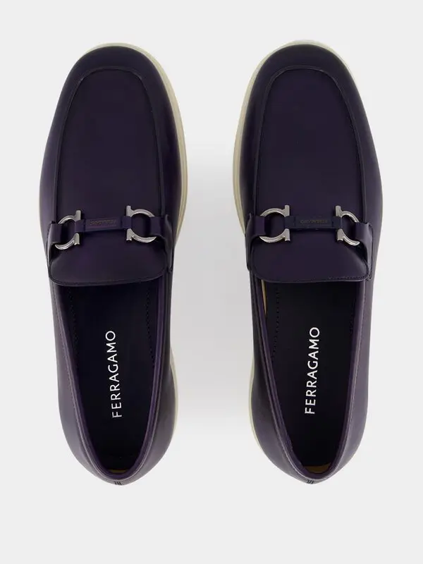 FERRAGAMO Gancini Loafer