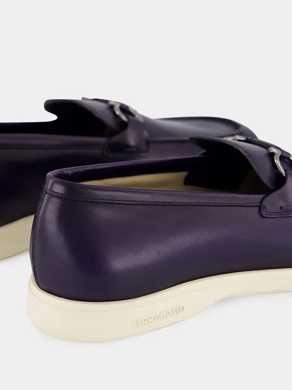 FERRAGAMO Gancini Loafer