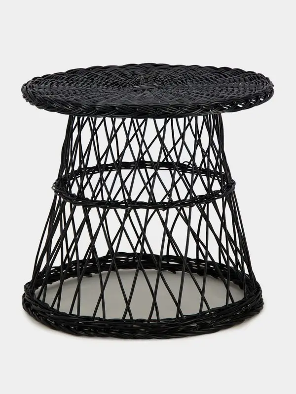 HOUSE OF CAPRICORN Handmade Furnas Wicker Side Table - Black