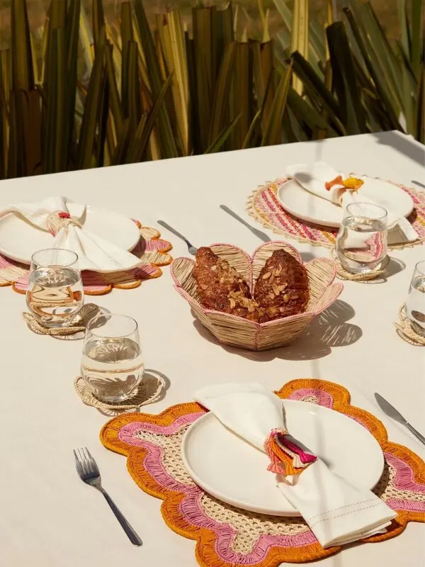 Coro Cora Wavy Iraca Palm Placemat - Beige