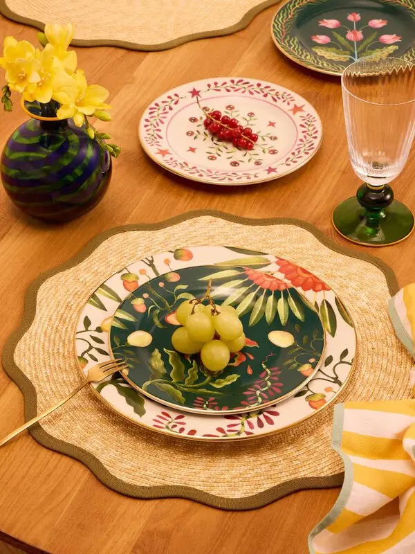 La DoubleJ Palm Straw Cloud Placemat Set Of 2