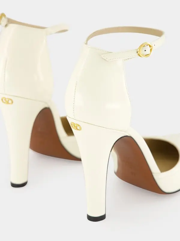 Valentino Garavani High-heel Ankle Strap Sandals - Cream