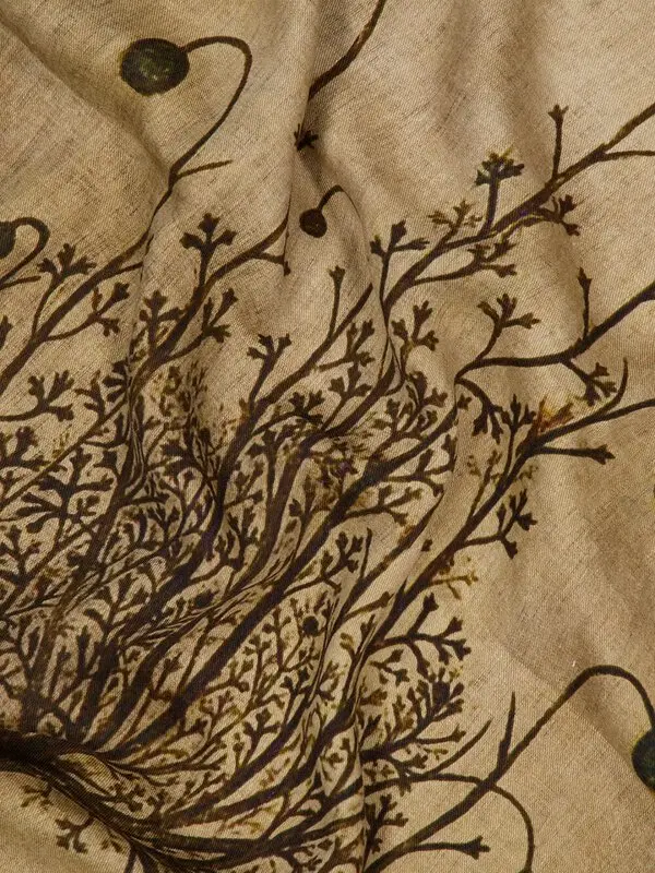 THE HOUSE OF LYRIA Sollievo Patterned Linen Tablecloth