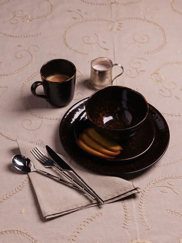 HOUSE OF CAPRICORN Tartaruga Ceramic Bowl - Brown