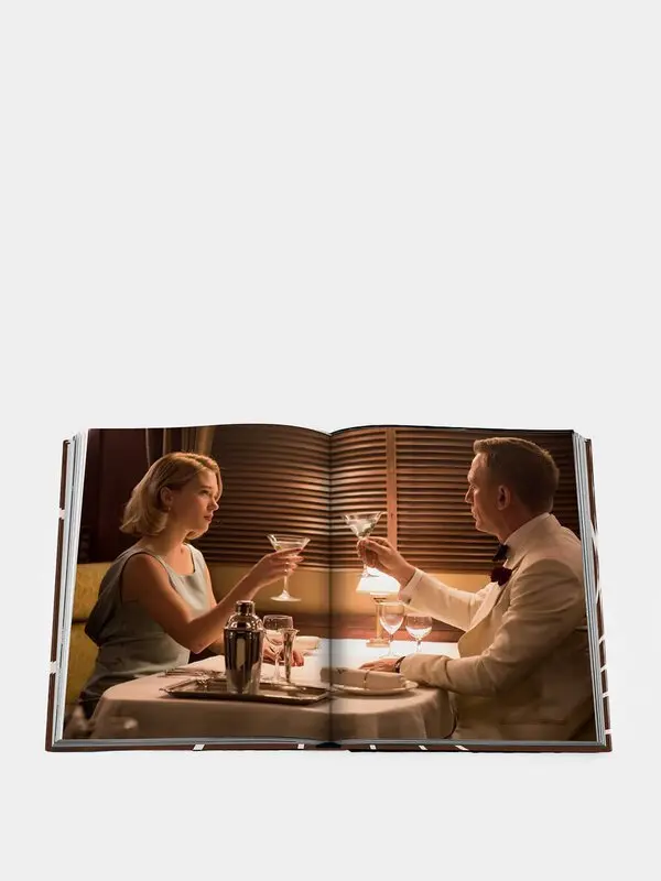 Assouline James Bond Style - Brown