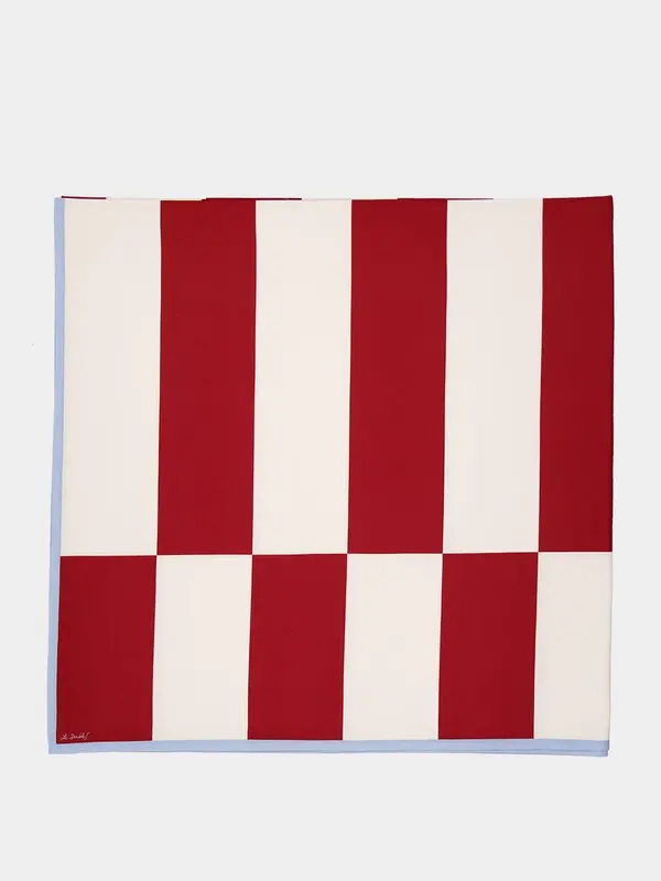 La DoubleJ Contrada Bordeaux Tablecloth - Burgundy