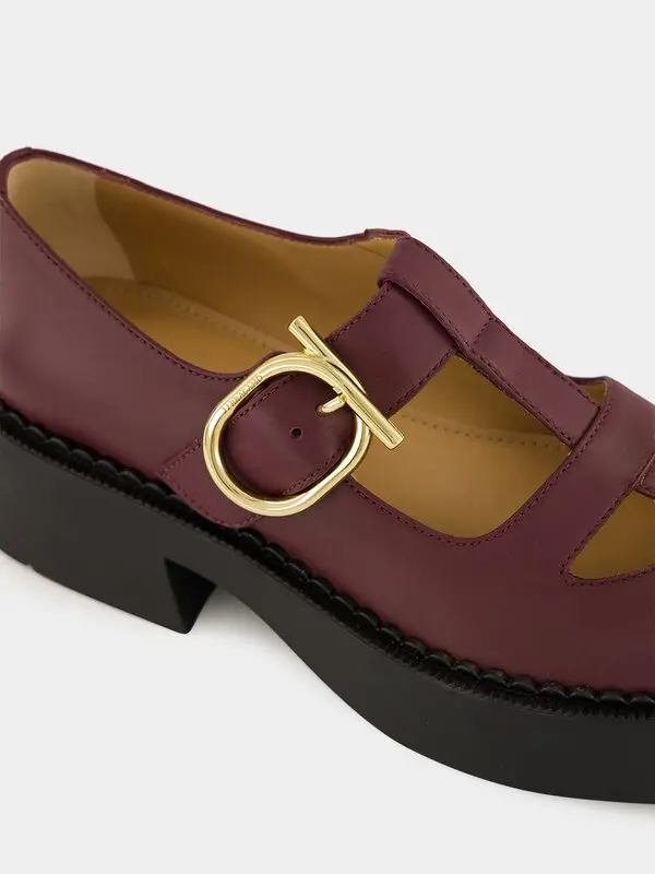 FERRAGAMO Leather Buckle Loafers