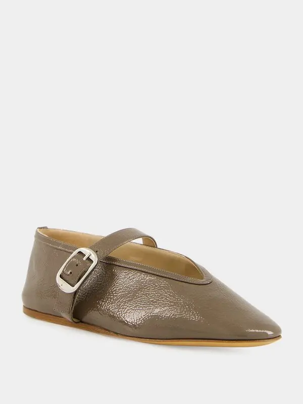 Le Monde Beryl Stella Slipper In Leather - Brown