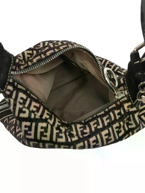 Fendi 2000-2010 Zucchino Canvas Oyster Shoulder Bag - Black