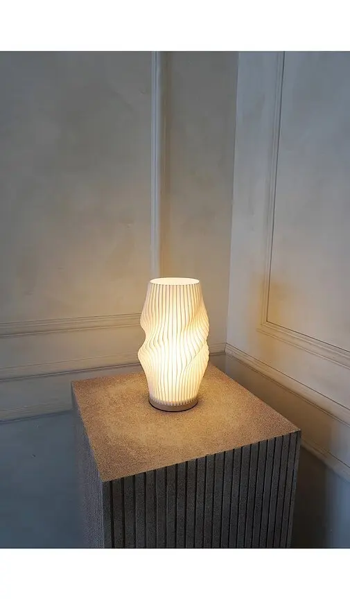 HUEGAH HOME Rowa Table Lamp In White