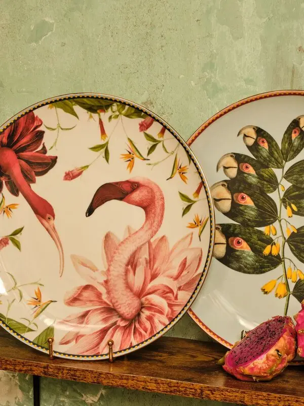 La DoubleJ Birdbloom Decorative Plate - Pink