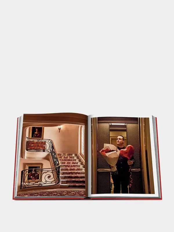 Assouline Plaza Athénée Book - Multicolour