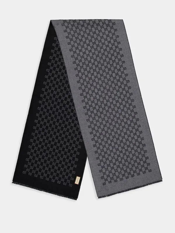 Gucci Jacquard Gg Wool Scarf - Grey