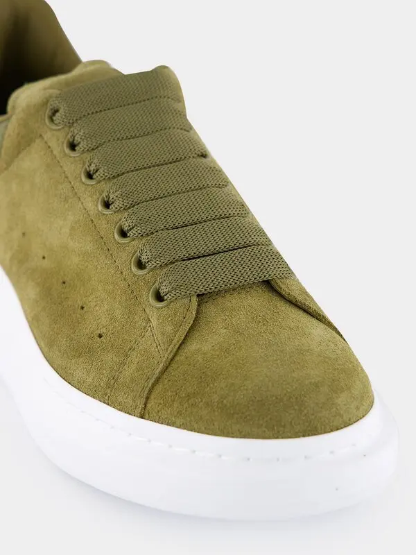 Alexander McQueen Oversized Suede Sneakers - Green