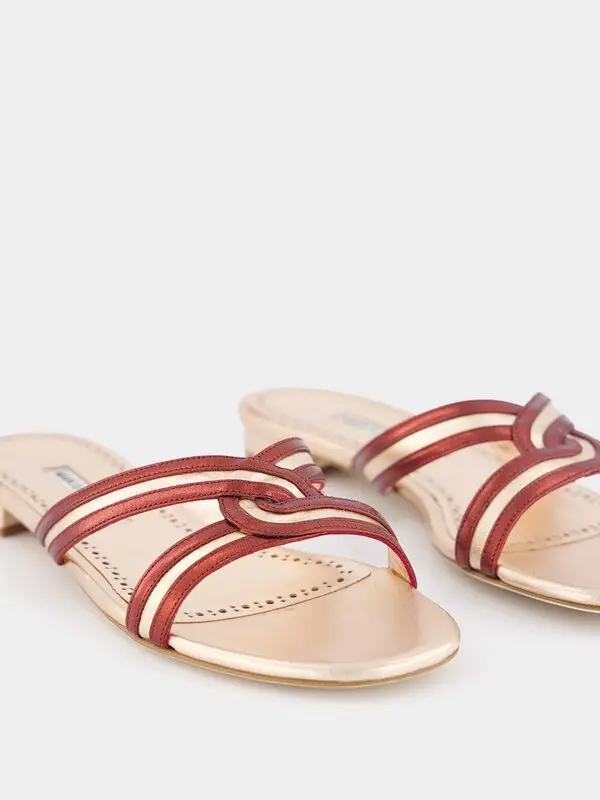 Manolo Blahnik Gasachan Nappa Leather Sandals - Gold