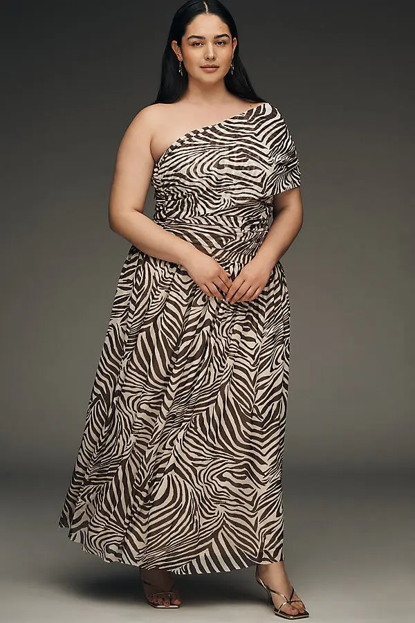 CURAAE Arabelle Plus One-shoulder Maxi Dress