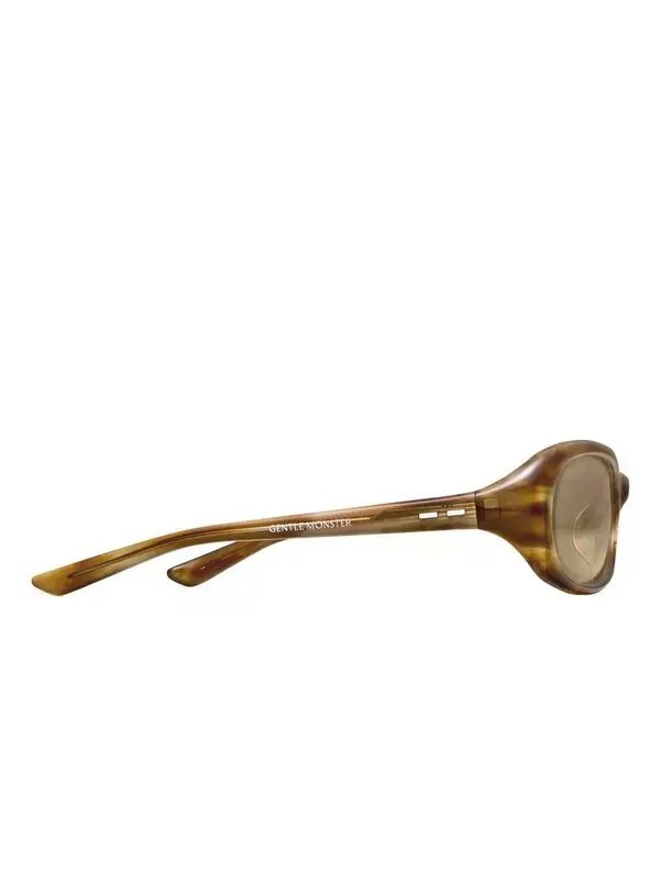 GENTLE MONSTER Groovy T8 Oval-frame Sunglasses