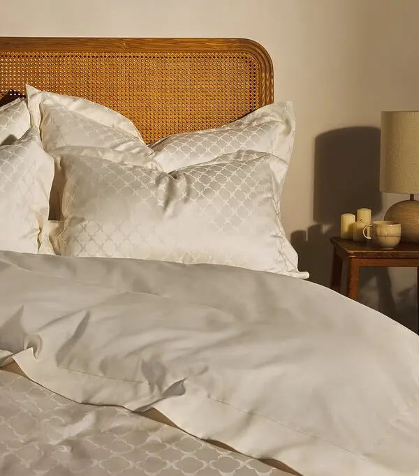 CELSO DE LEMOS Egyptian Cotton Lua King Oxford Pillowcase