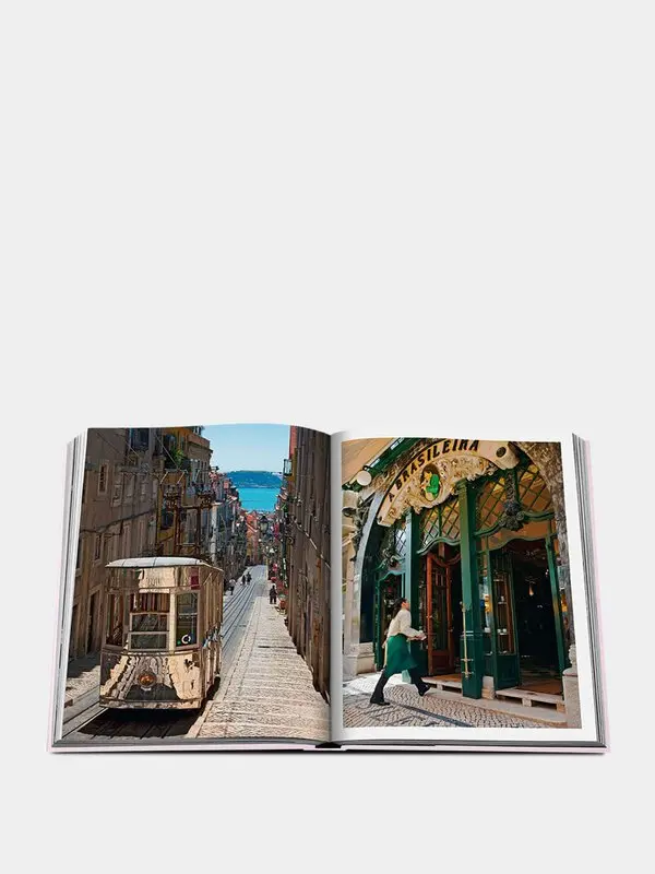 Assouline Lisboa Luz Book - Multicolour