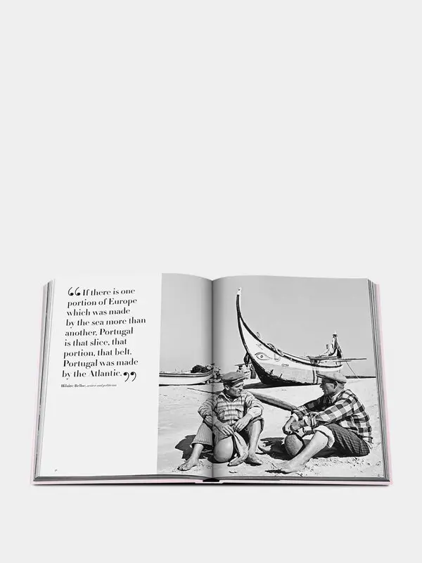 Assouline Lisboa Luz Book - Multicolour