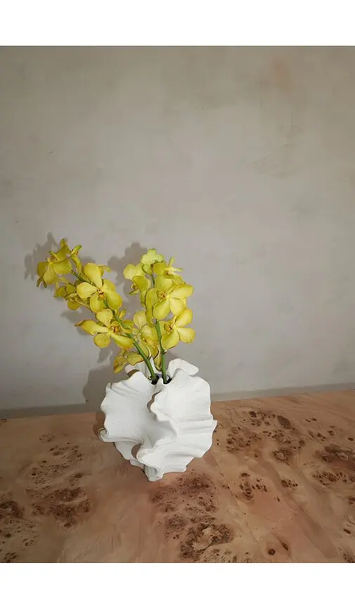 HUEGAH HOME Gjeli Vase