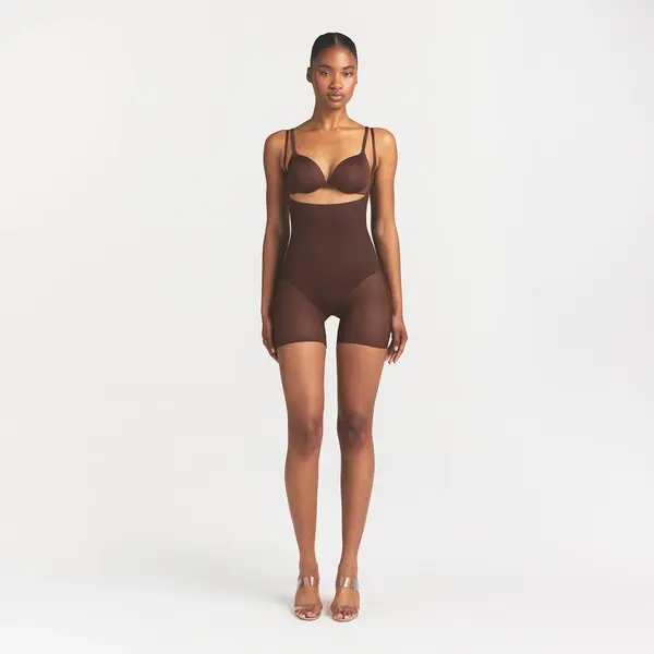 SKIMS Core Sculpt Back Smoothing Open Bust Mid Thigh Bodysuit - Cocoa