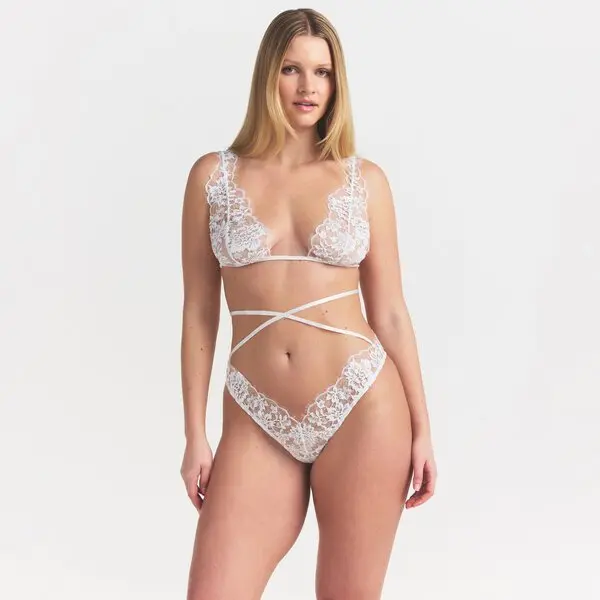 SKIMS Plunge Bralette | White | | Lace - Snow