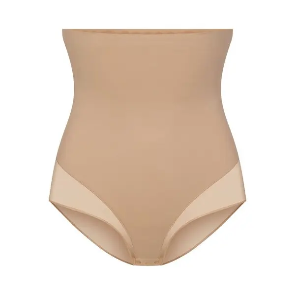 SKIMS Core Sculpt High Waisted Brief | Light Neutral | | Power Mesh Shapewear - Clay