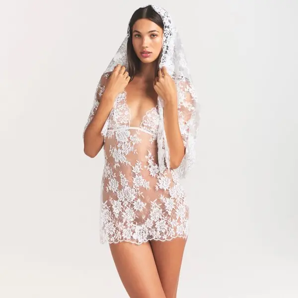 SKIMS Lace Veil