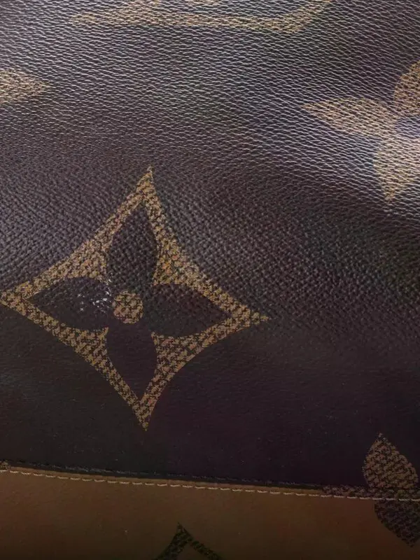 LOUIS VUITTON Onthego Reverse Monogram Giant Mm Tote Bag - Brown