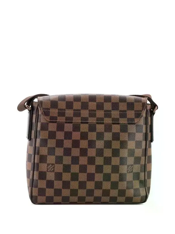 LOUIS VUITTON District Messenger Bag Damier Pm