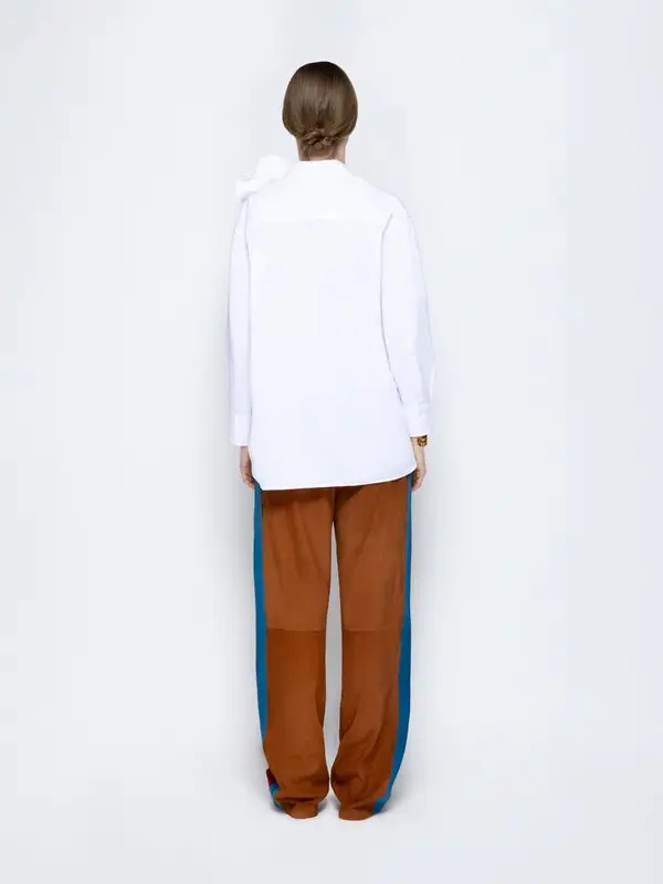 PAULA Marla Relaxed Fit Poplin Shirt With Detachable Flower