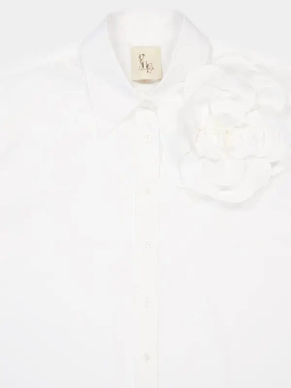 PAULA Marla Relaxed Fit Poplin Shirt With Detachable Flower