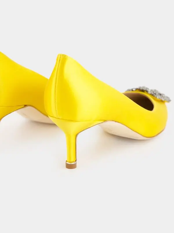 Manolo Blahnik Hangisi 50 Satin Pumps - Yellow