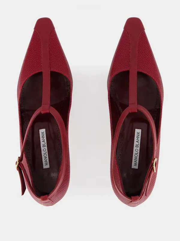 Manolo Blahnik Dark Rosellón T-strap Kitten Pumps