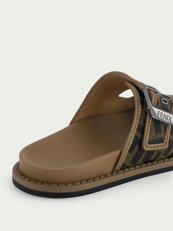 Fendi Feel Sandals - Brown