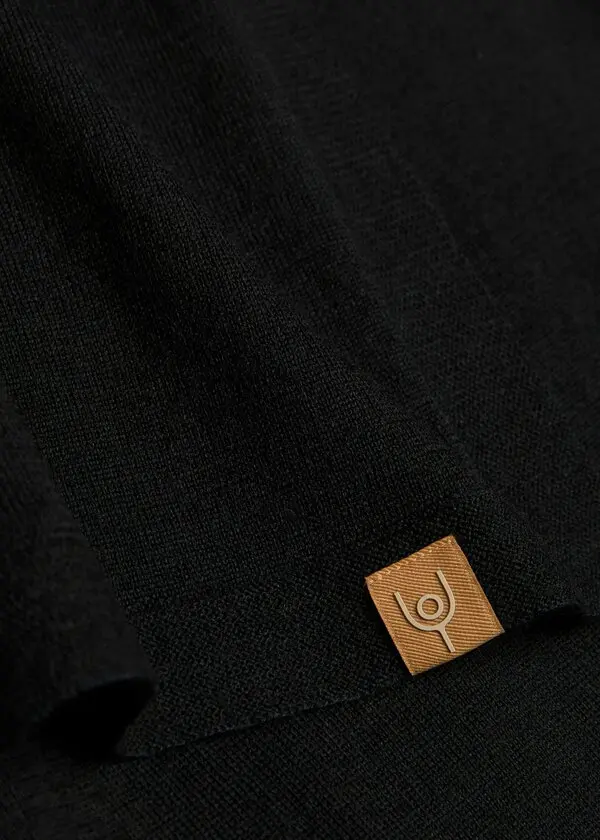 NOW YOU LIVE Merino Wool Wrap