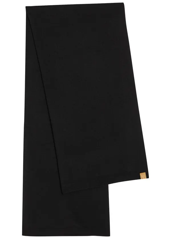 NOW YOU LIVE Merino Wool Wrap - Black