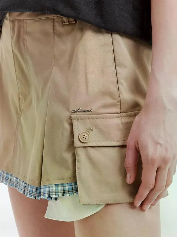 MUSIUM DIV. Heart-charm Pocket Shorts - Neutrals