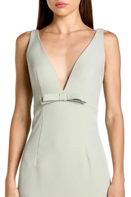 Mac Duggal Petite Crepe Sleeveless V Neck Sheath Gown With Bow - Sage